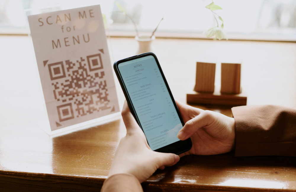 Tech Takes the Table | SGC™ Foodservice