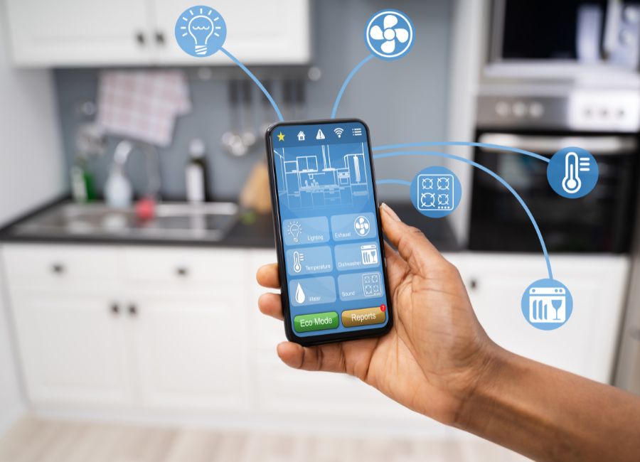 The Ins and Outs of Smart Kitchens | SGC™ Foodservice